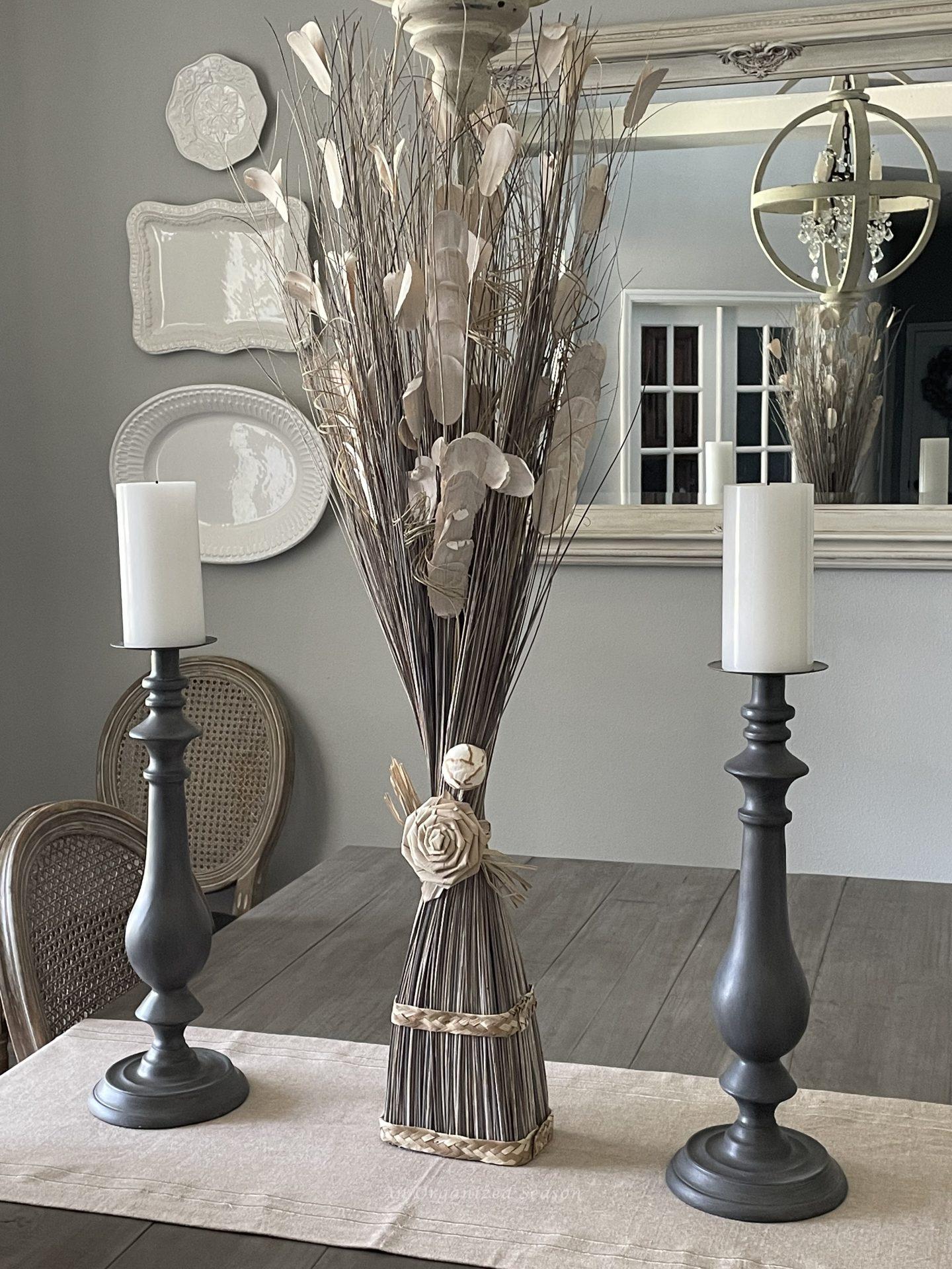 Easy Ways to Keep Your Dining Room Decluttered - An Organized Season