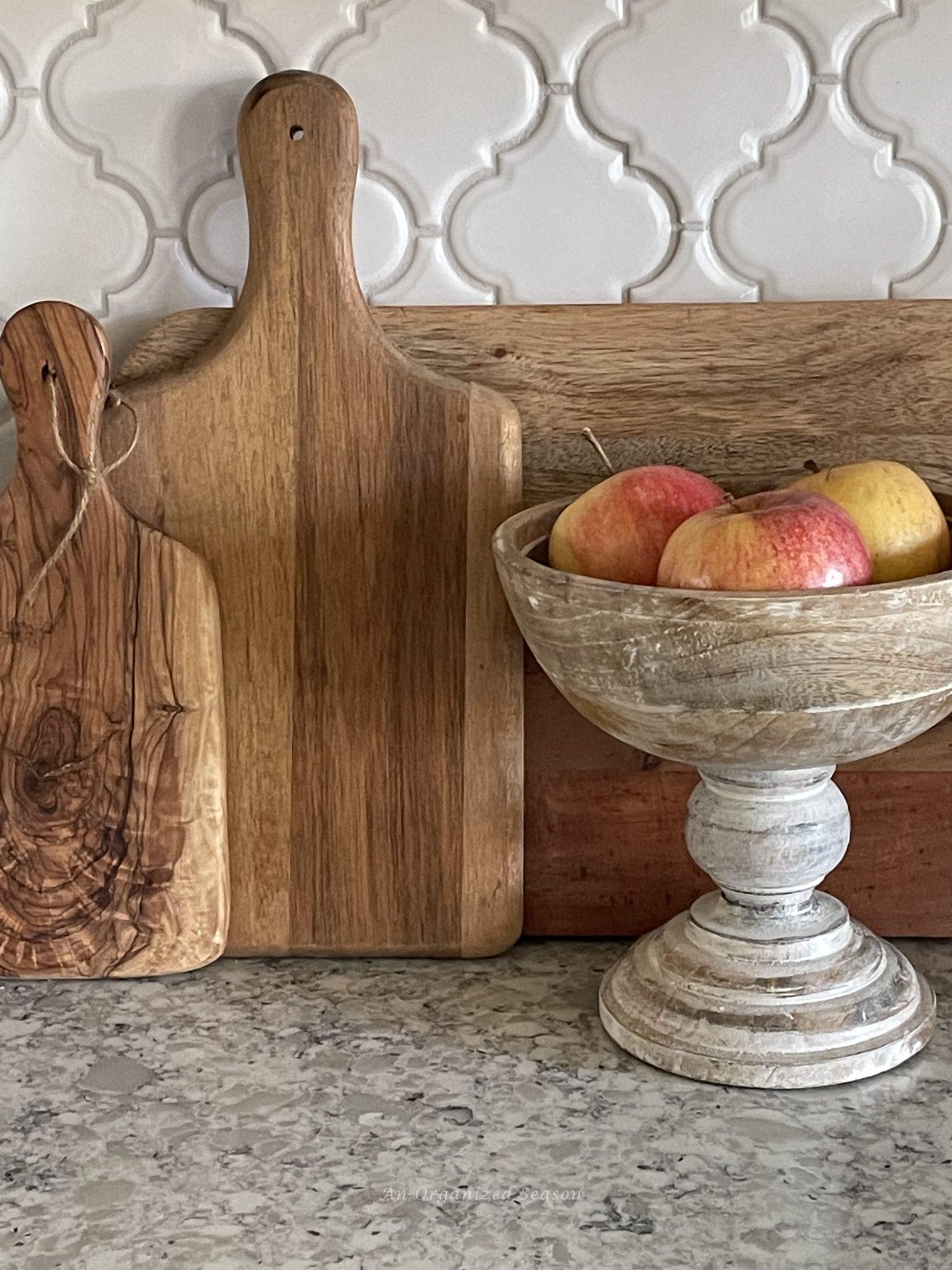 How to Declutter and Decorate a Kitchen Counter - An Organized Season