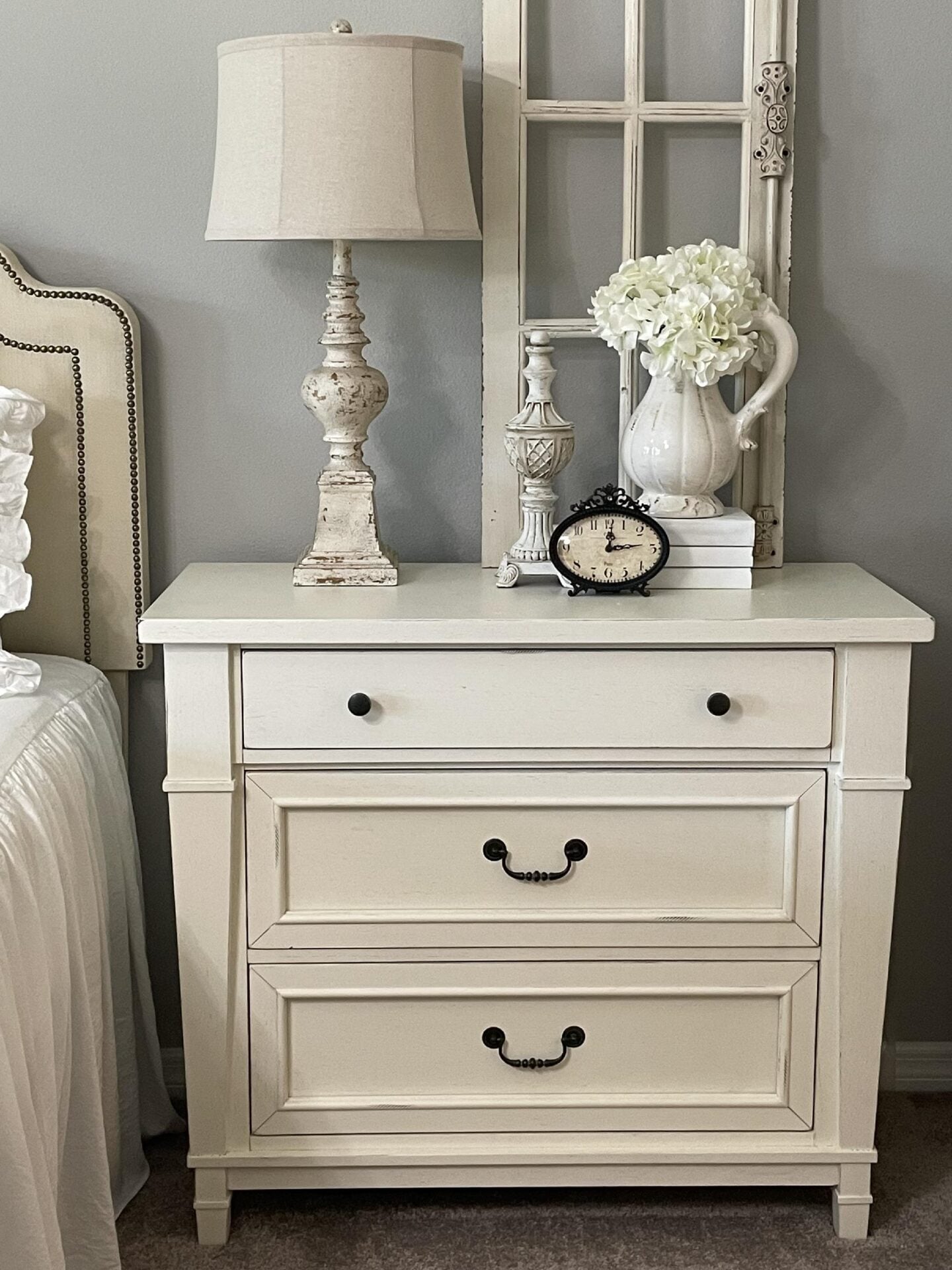 Nightstand Organization Ideas You'll Love - An Organized Season