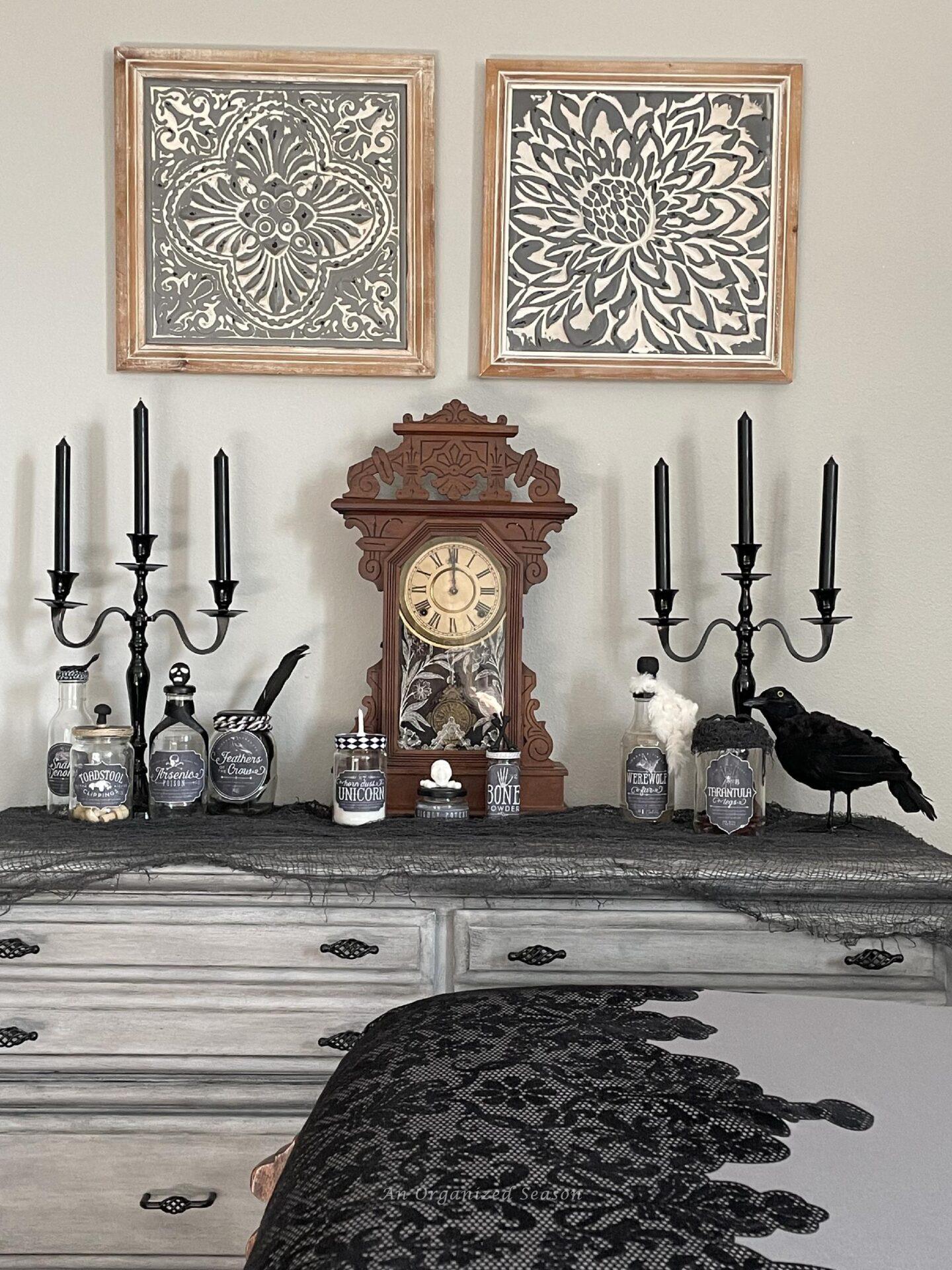 How to Create Haunted Mansion Bedroom Decor - An Organized Season