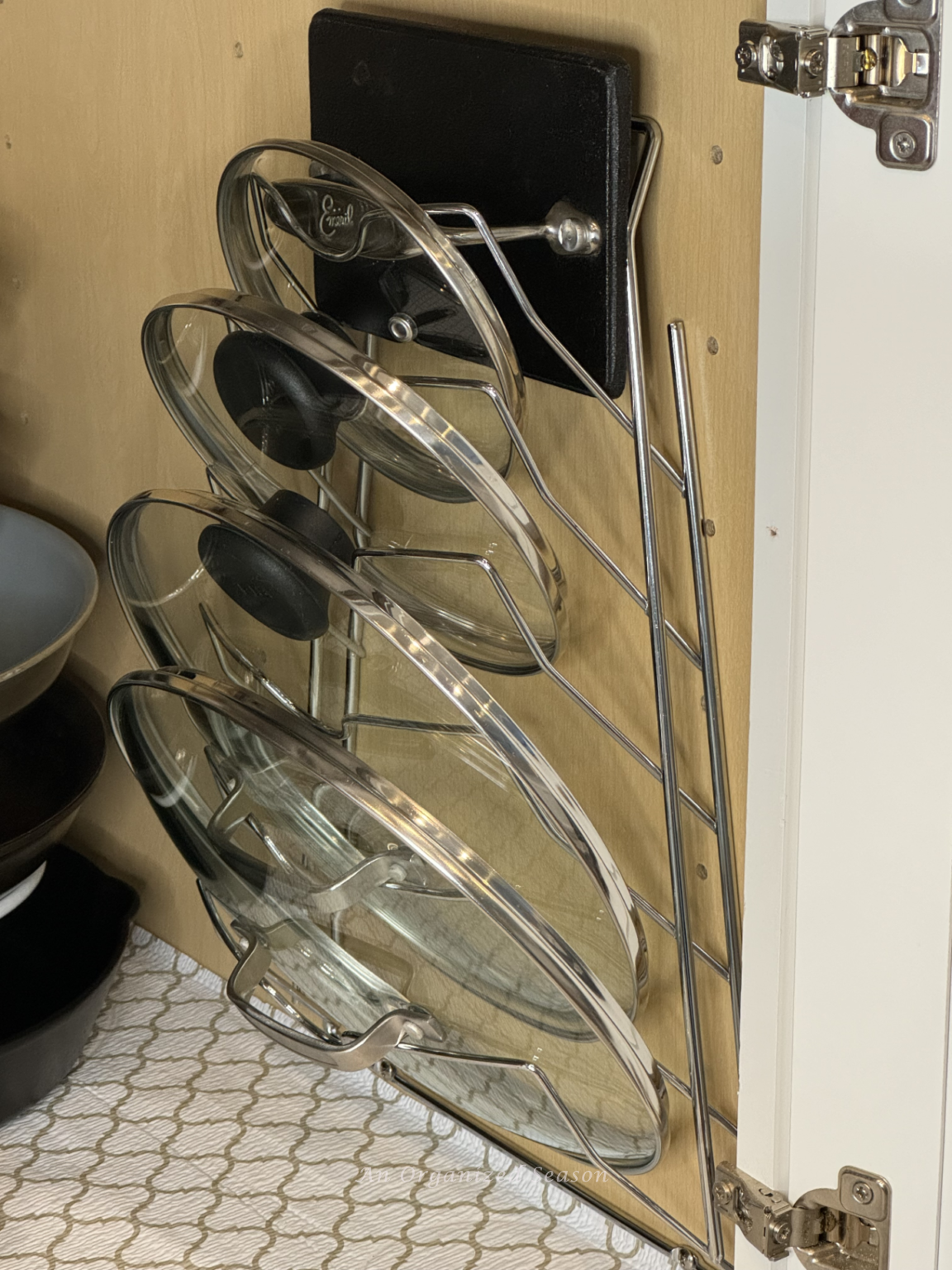 How to Organize Pots and Pans and Their Lids - An Organized Season