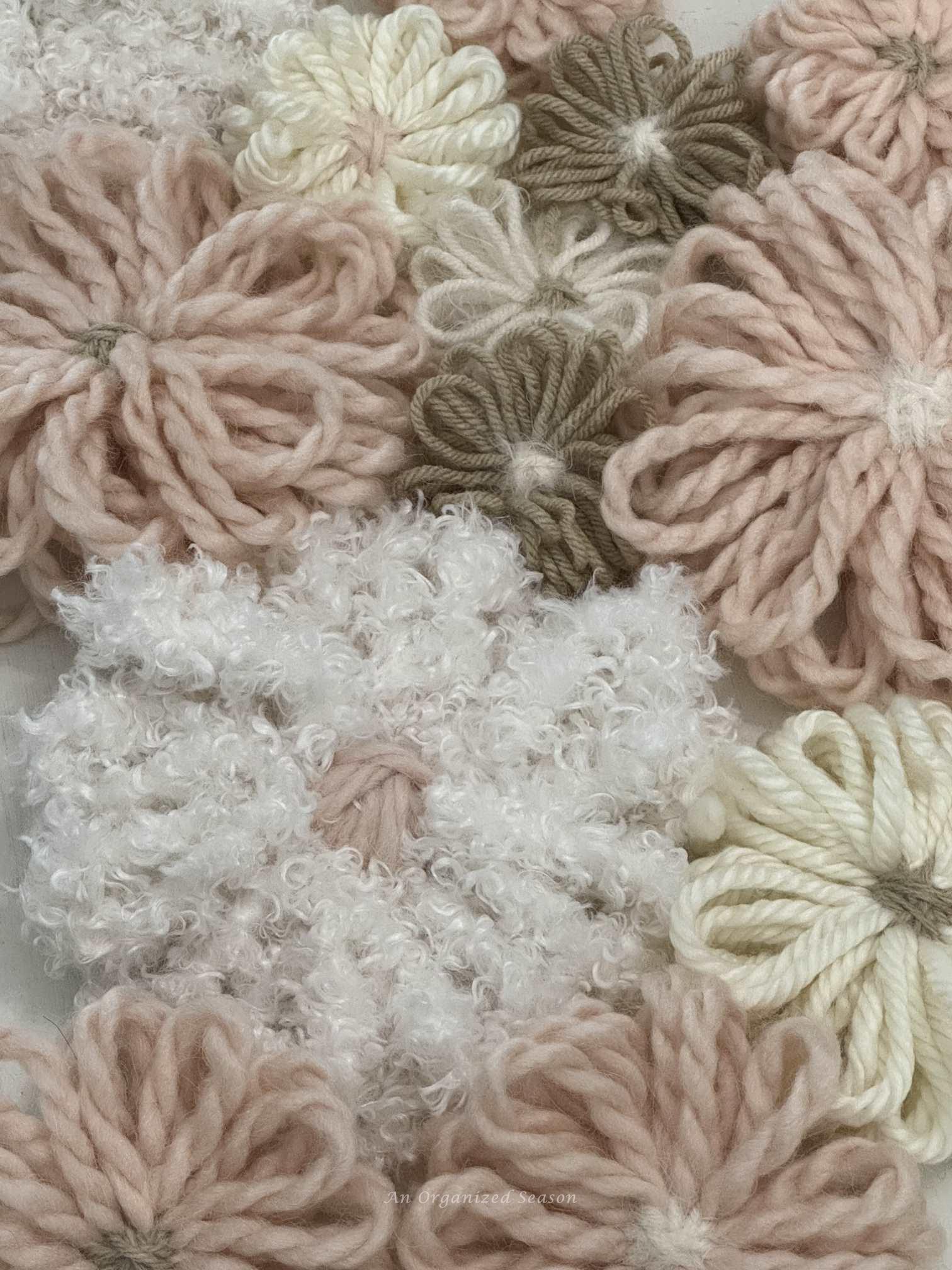 Create Beautiful Yarn Flowers to Decorate With - An Organized Season