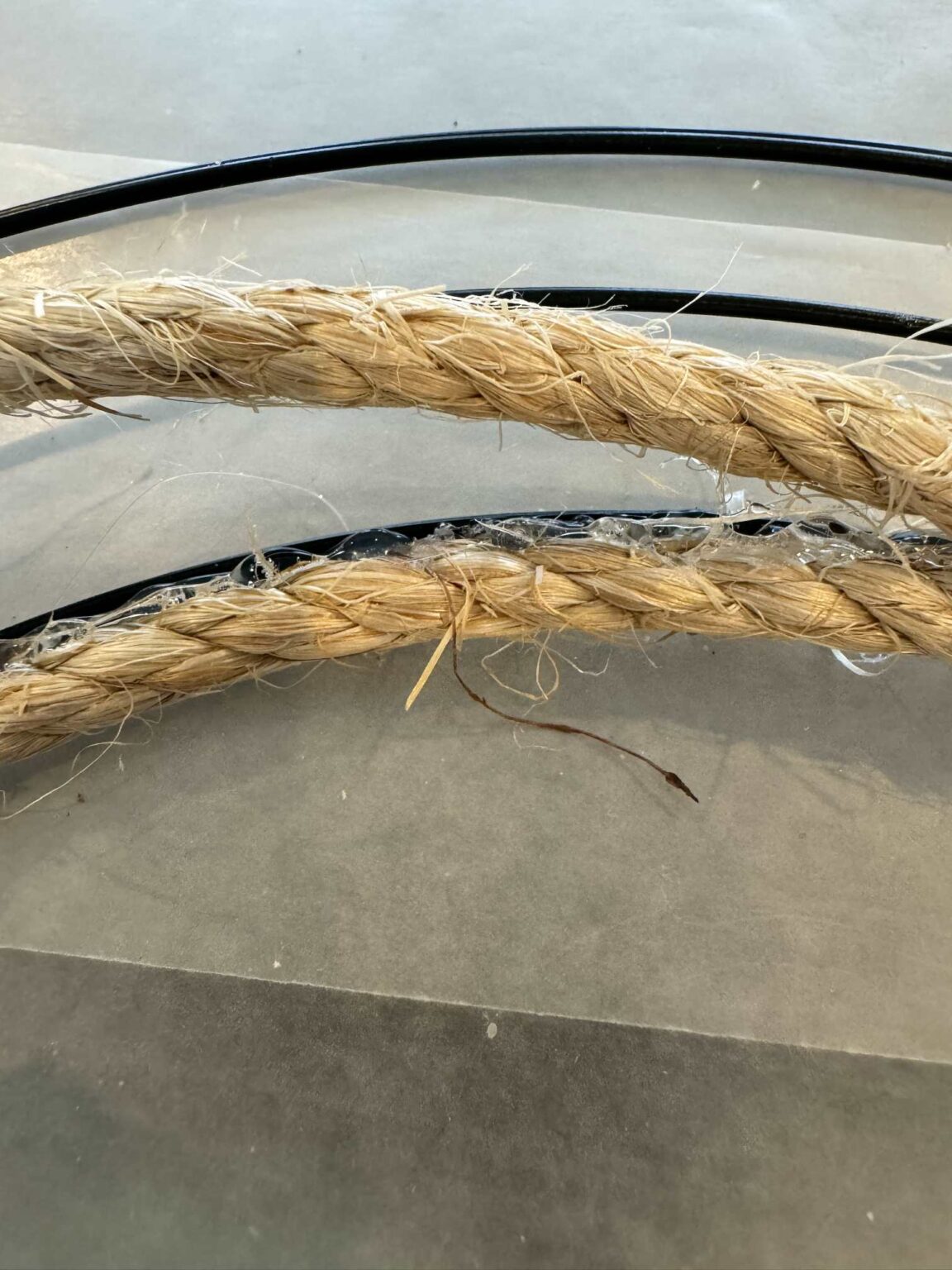 Simple DIY Rope Wreath With a Nautical Vibe - An Organized Season