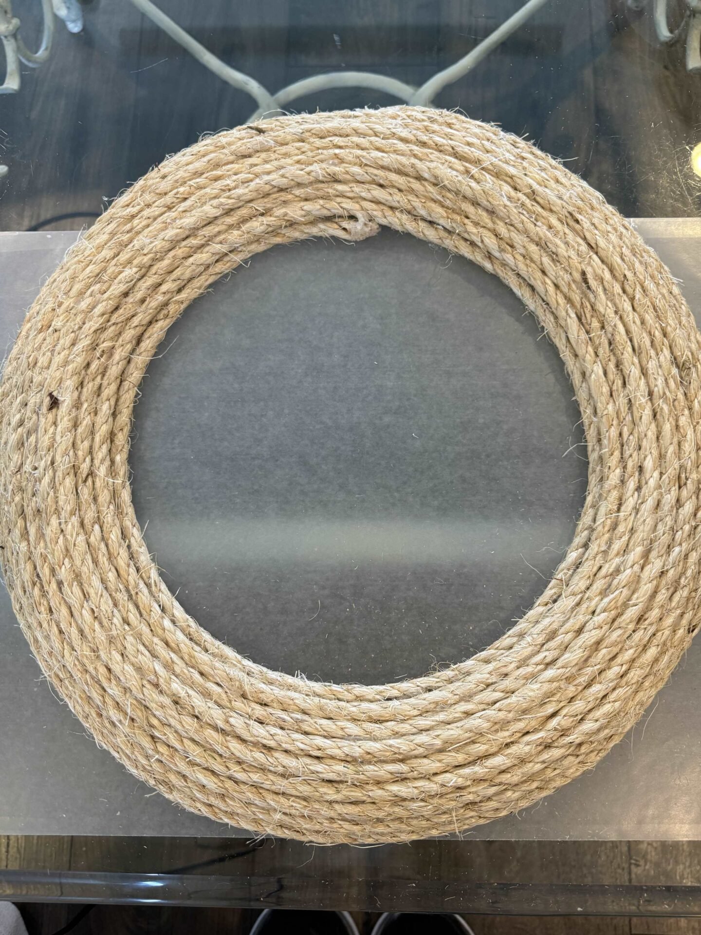 Simple DIY Rope Wreath With a Nautical Vibe - An Organized Season