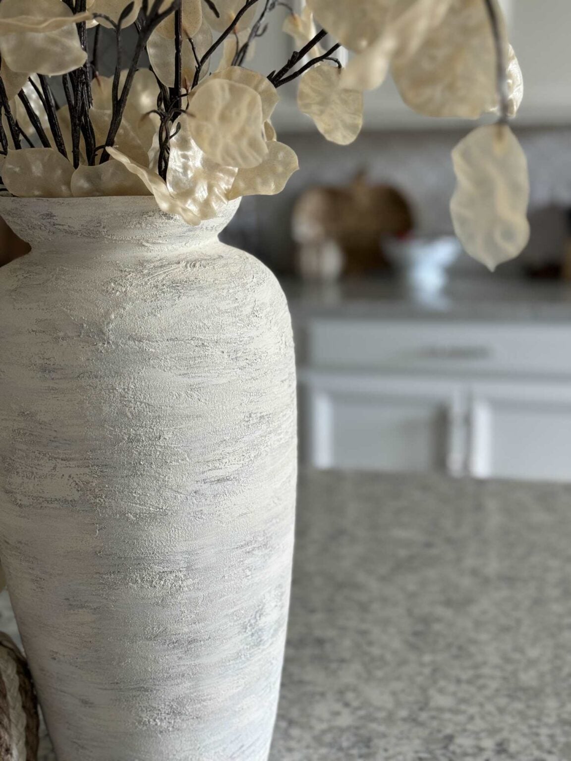 Easy Way to Upcycle An Outdated Thrift Store Vase - An Organized Season