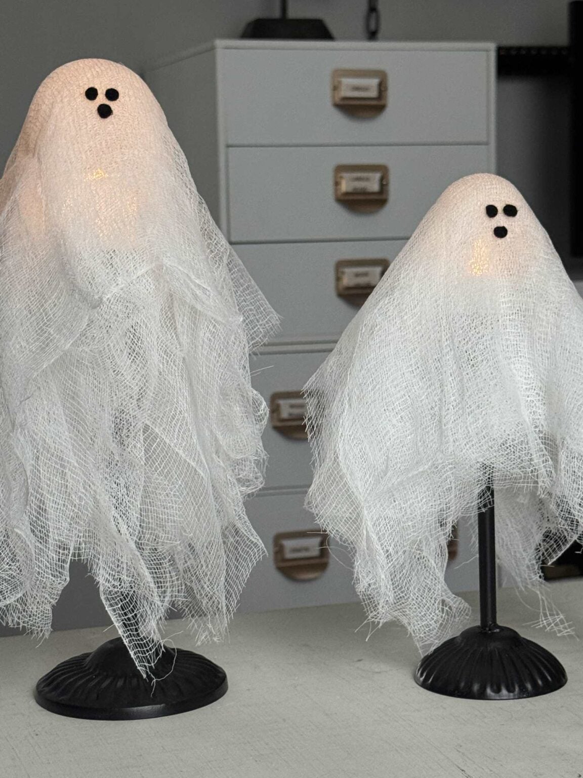 Budget-Friendly DIY Ghost Decor You Can Make In Minutes - An Organized ...